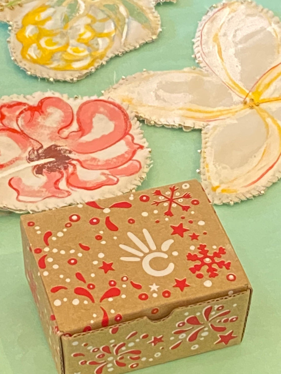 Ceramic Hawaiian Nativity – Muse Kailua